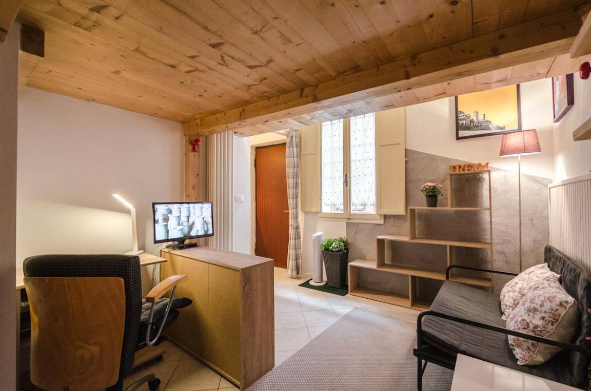 30 M² Appartamento Vacanza ∙ 2 Ospiti - Bologna