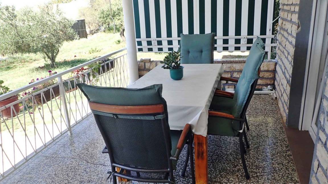 50 M² Apartment ∙ 2 Bedrooms ∙ 5 Guests - Starigrad