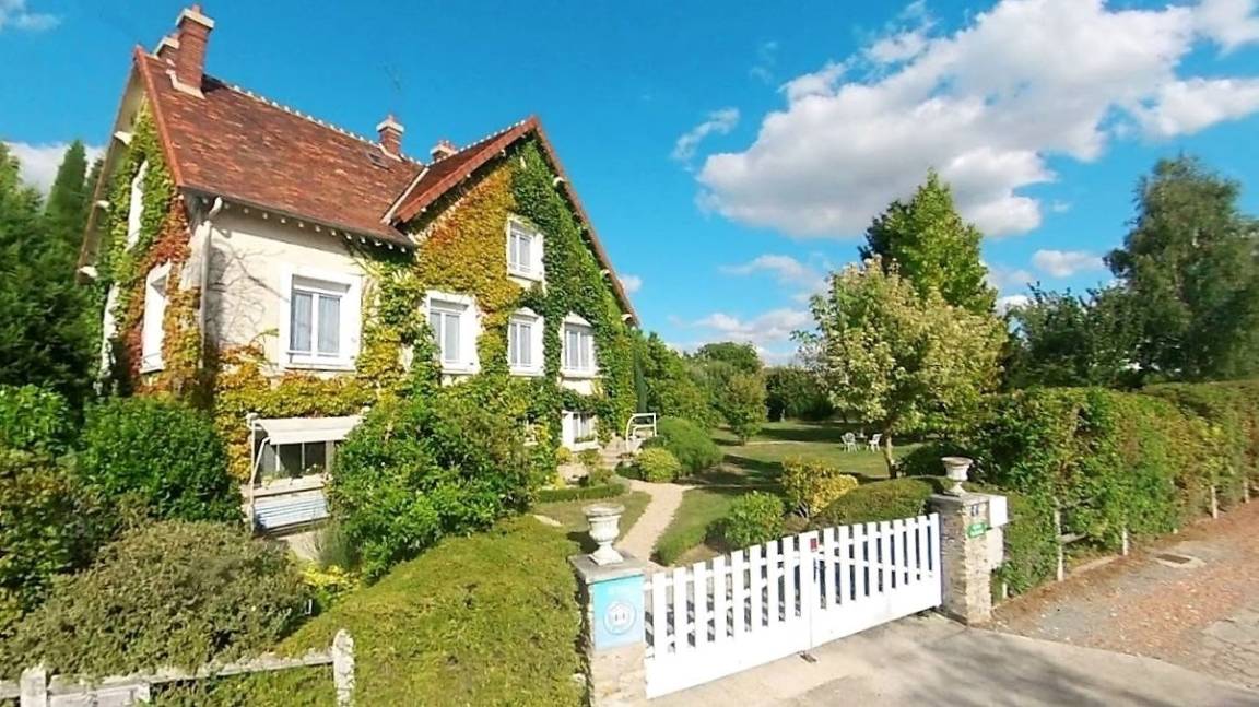 150 M² Gîte ∙ 4 Schlafzimmer ∙ 9 Gäste - Seine-et-Marne