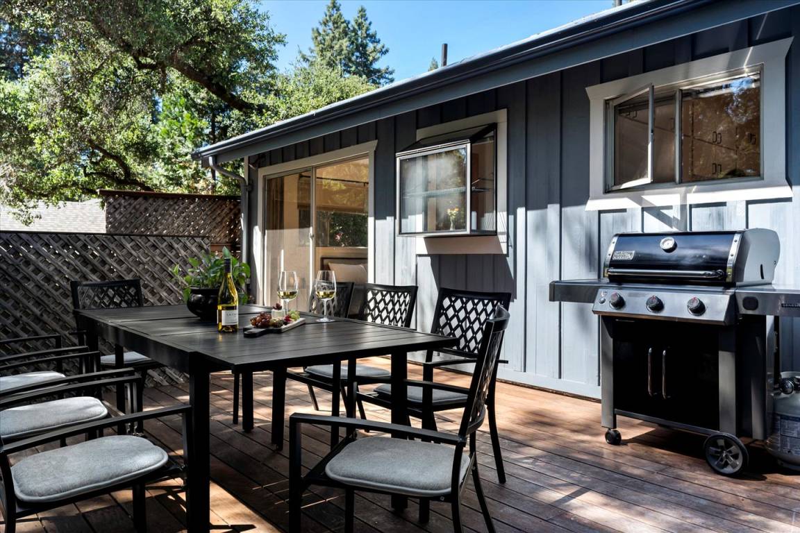 Alojamiento ∙ 1 Habitación ∙ 6 Huéspedes - Sebastopol, CA