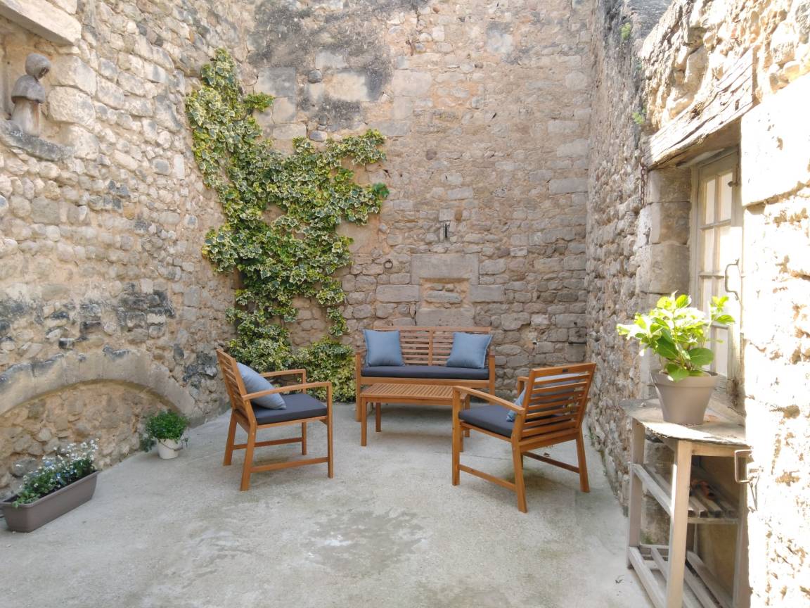90 M² Appartement ∙ 1 Chambre ∙ 2 Personnes - Saint-Paul-Trois-Châteaux