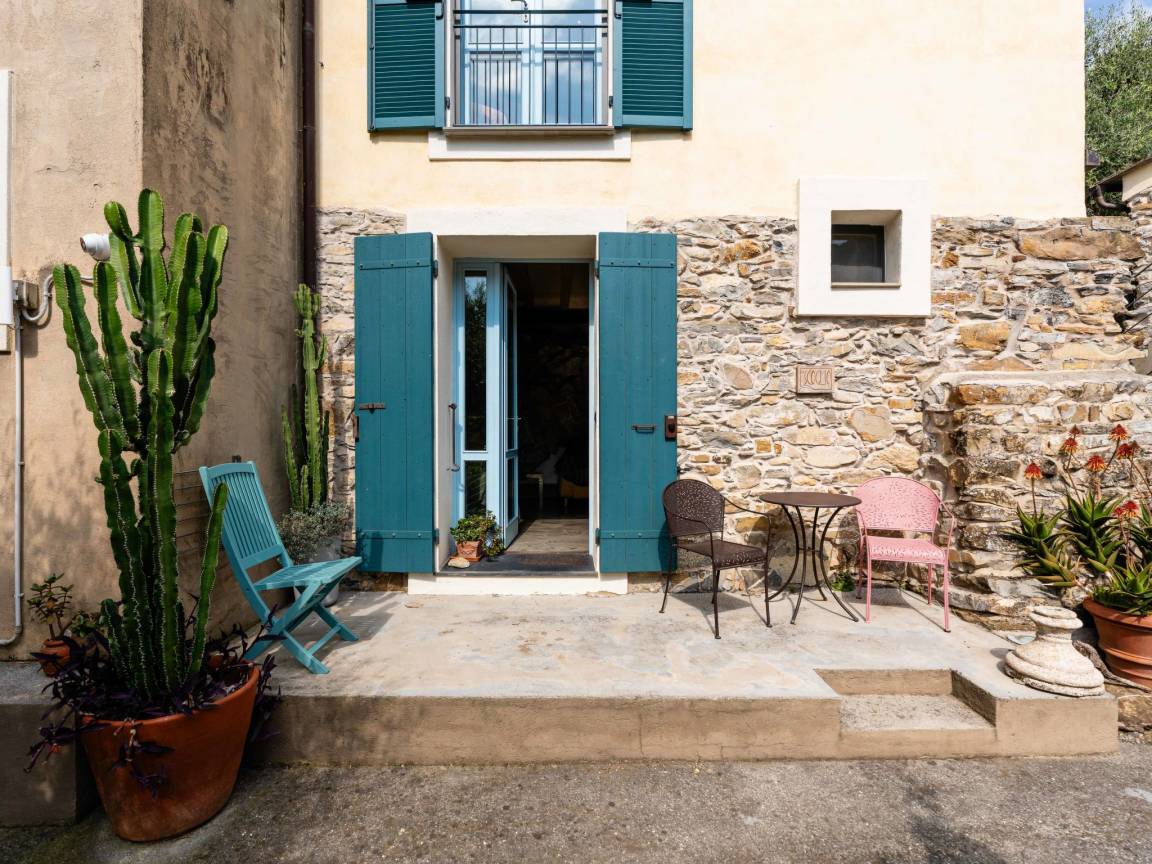 60 M² Ferienhaus ∙ 1 Schlafzimmer ∙ 3 Gäste - Alassio