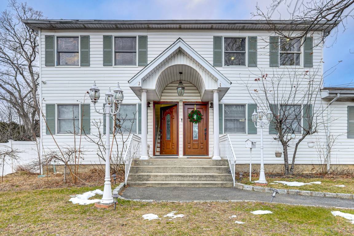 157 M² Apartment ∙ 4 Bedrooms ∙ 8 Guests - Deer Park, NY