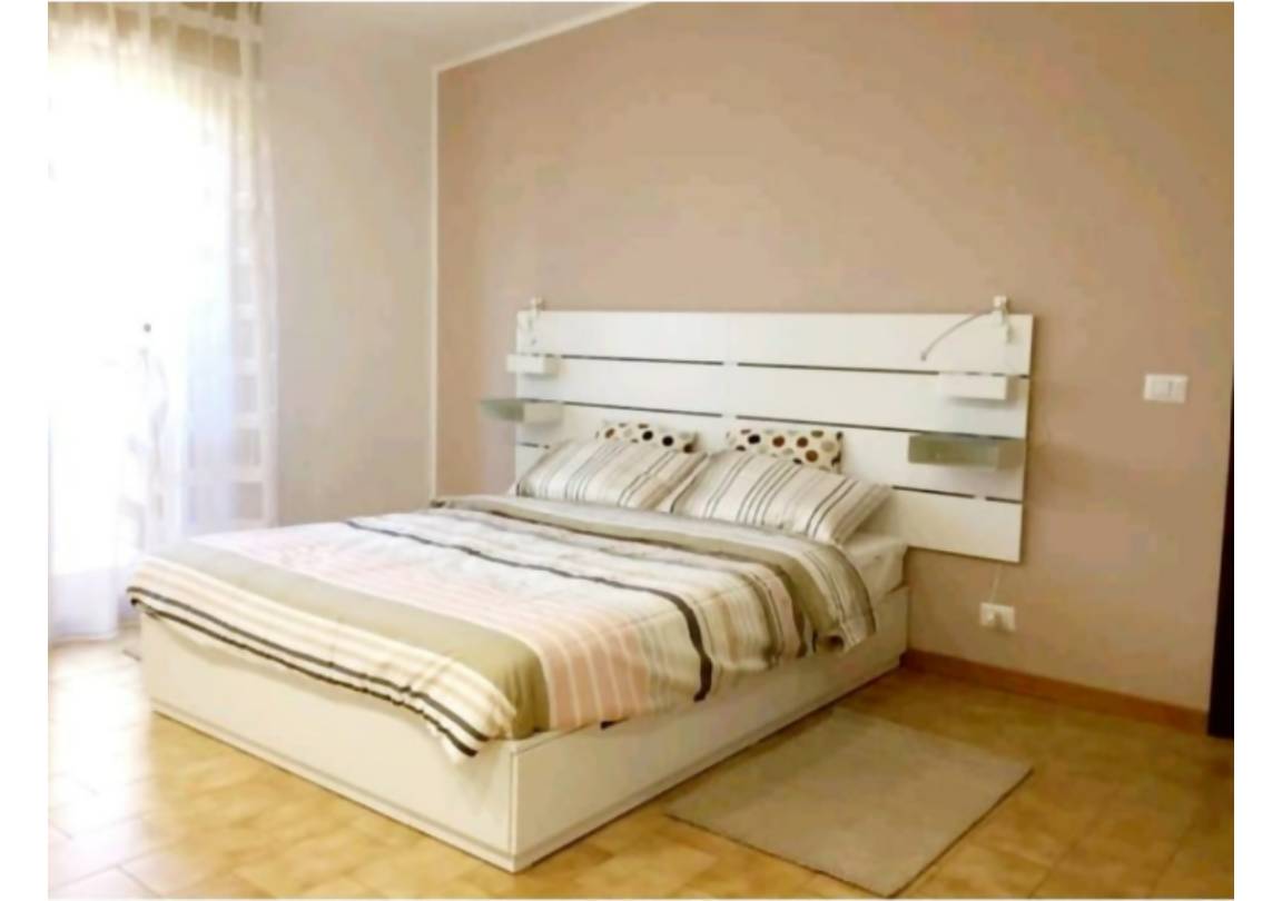 69 M² Ferienwohnung ∙ 2 Schlafzimmer ∙ 5 Gäste - Osimo
