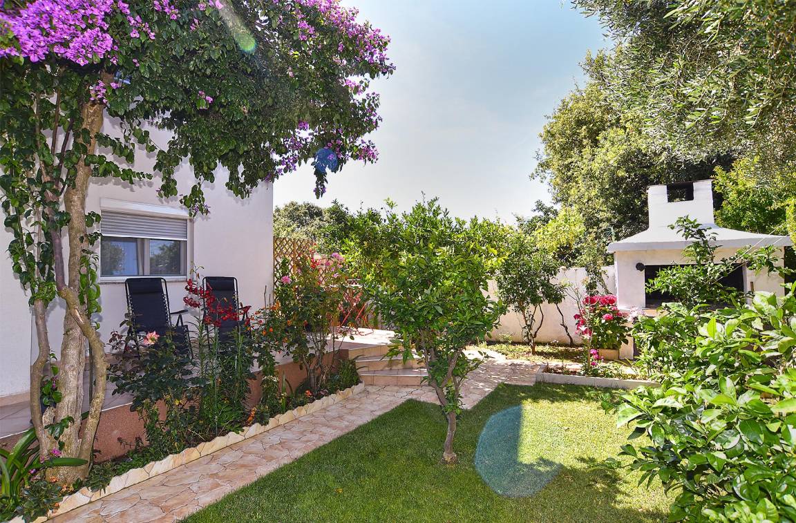 90 M² House ∙ 2 Bedrooms ∙ 6 Guests - Medulin