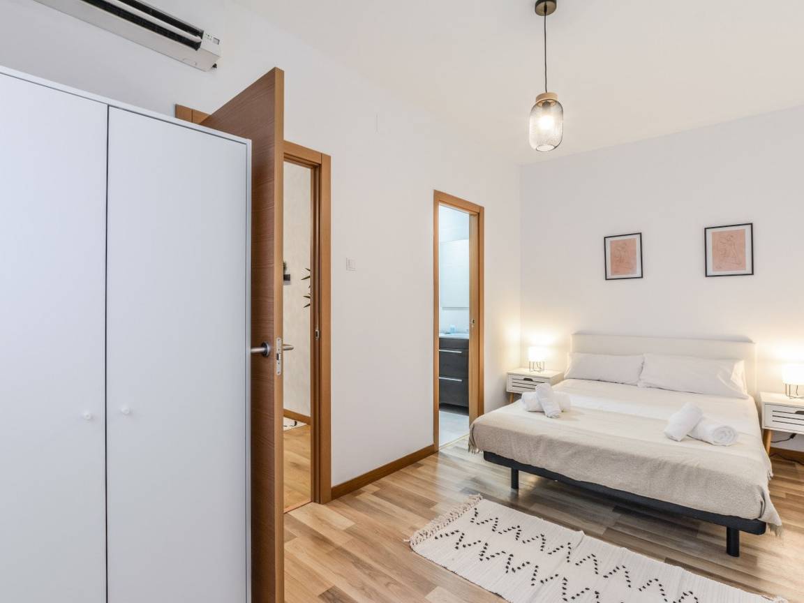 42 M² Apartamento ∙ 1 Habitación ∙ 4 Huéspedes - Chamartín