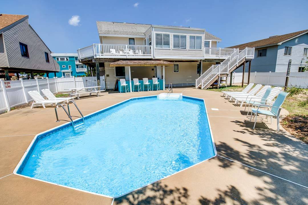 House ∙ 6 Bedrooms ∙ 16 Guests - Virginia Beach, VA