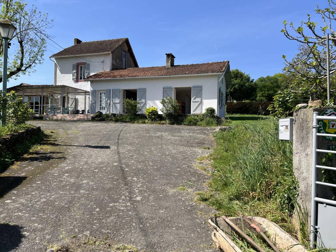76 M² Gîte ∙ 2 Chambres ∙ 6 Personnes - Hautes-Pyrénées