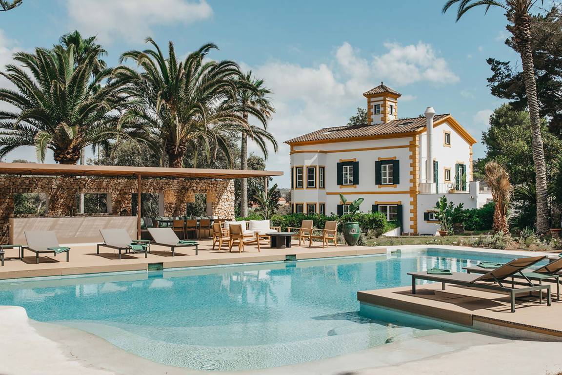 Villa ∙ 13 Schlafzimmer ∙ 26 Gäste - Cala Galdana