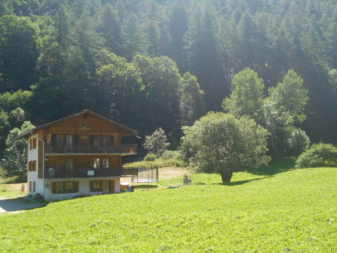 90 M² Ferienwohnung ∙ 3 Schlafzimmer ∙ 6 Gäste - Arolla