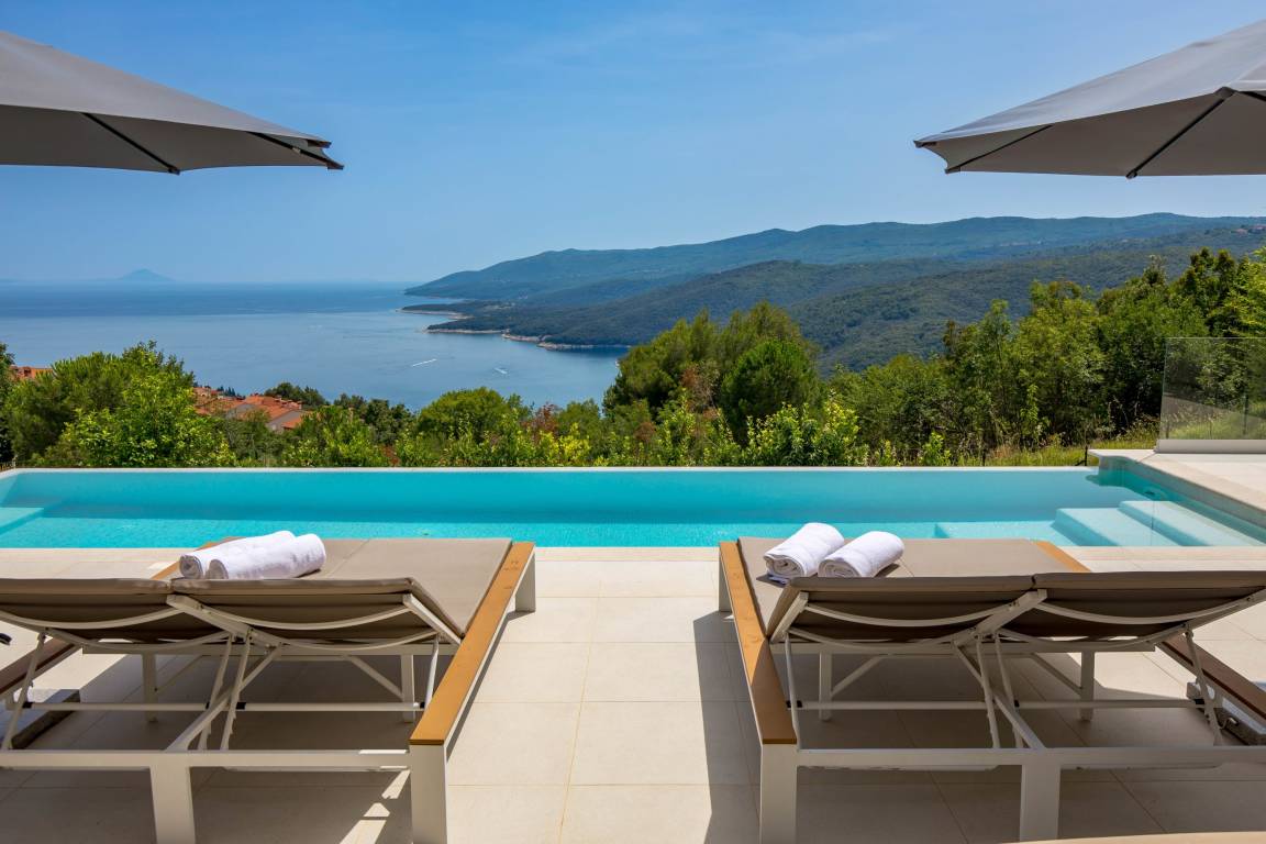 280 M² Villa ∙ 4 Schlafzimmer ∙ 8 Gäste - Rabac
