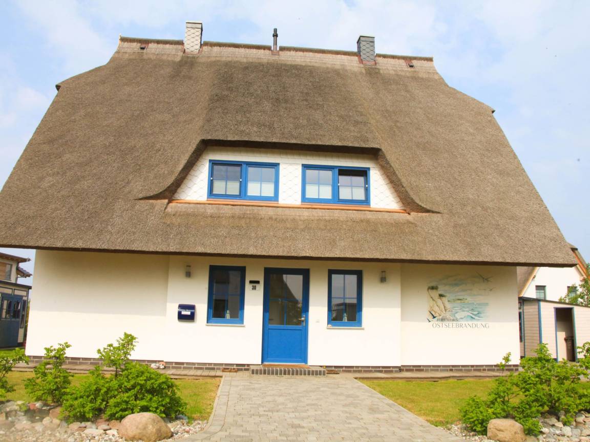 100 M² Ferienhaus ∙ 3 Schlafzimmer ∙ 4 Gäste - Hiddensee