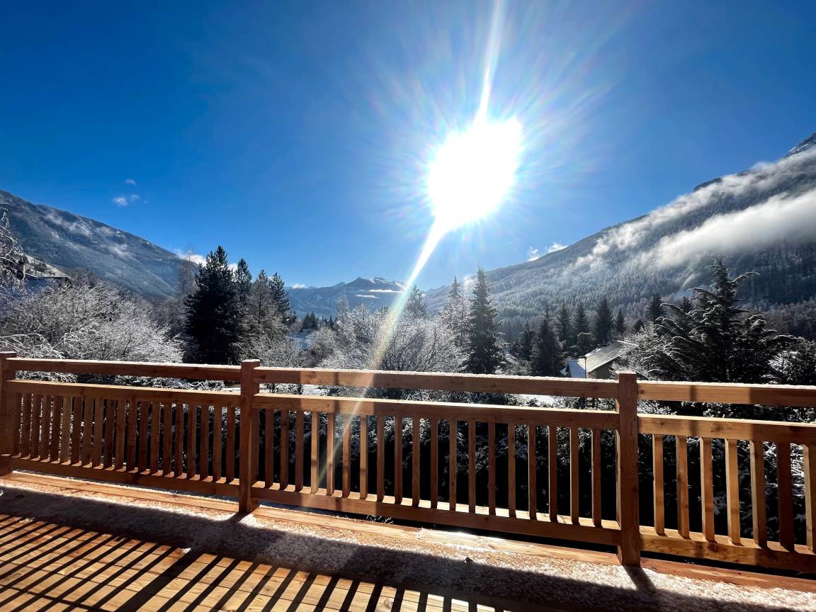 130 M² Chalet ∙ 2 Bedrooms ∙ 6 Guests - Briançon