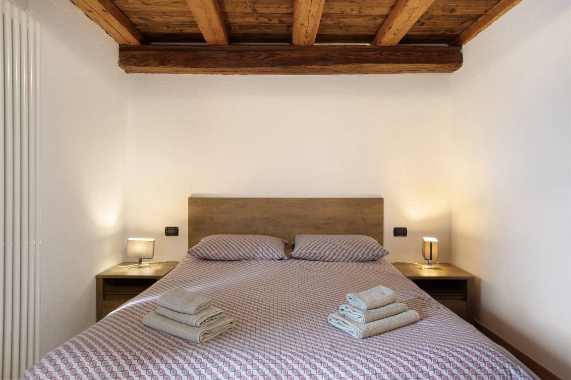 90 M² Appartement ∙ 2 Chambres ∙ 5 Personnes - Aoste