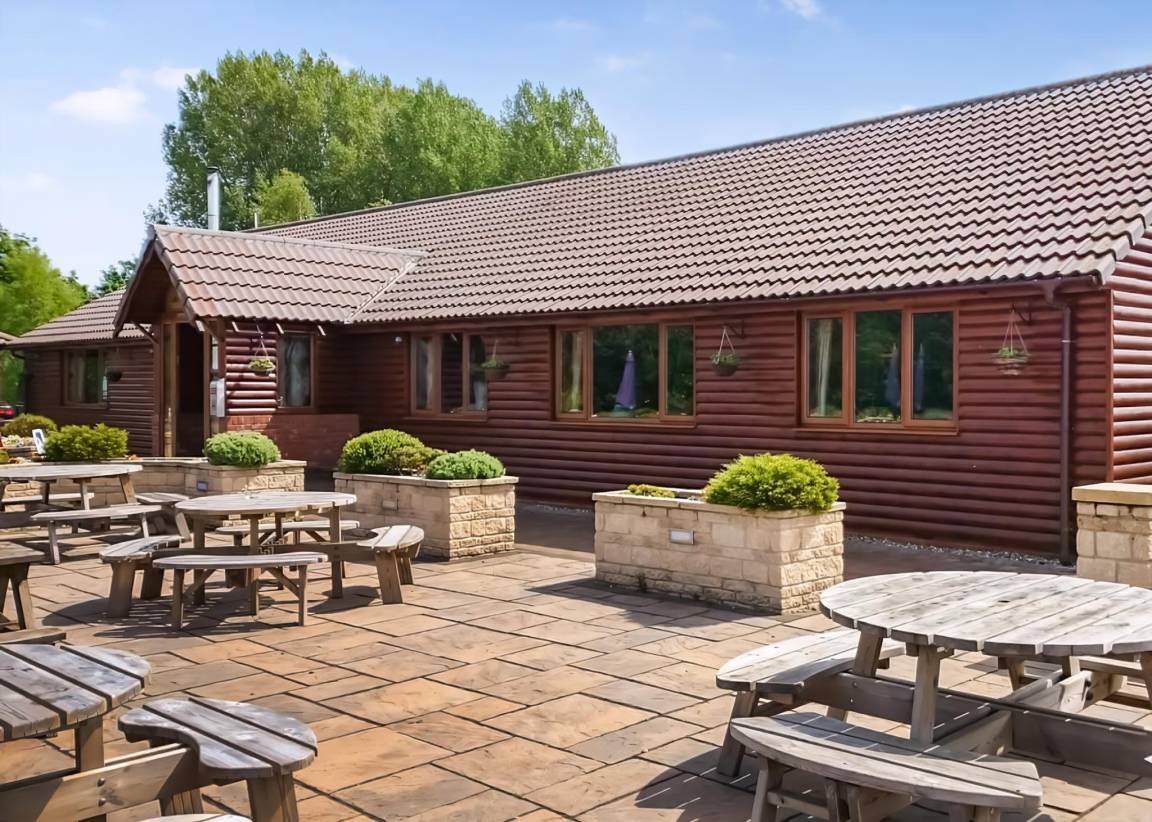 Chalet ∙ 2 Habitaciones ∙ 4 Huéspedes - Leicestershire