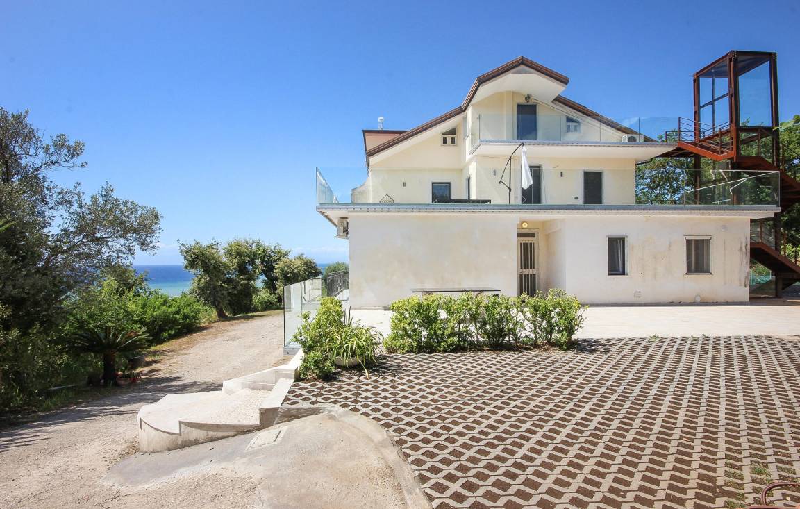 70 M² Apartment ∙ 2 Bedrooms ∙ 5 Guests - Agropoli