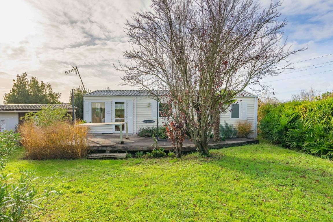 40 M² Caravan ∙ 2 Bedrooms ∙ 4 Guests - Fouras