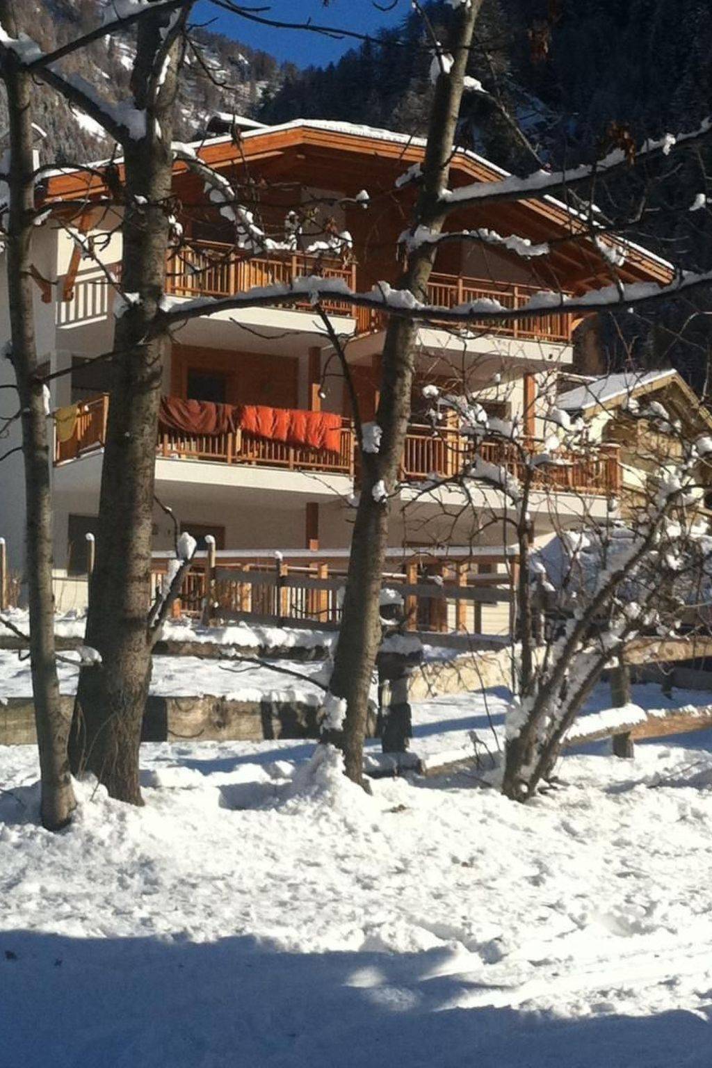 75 M² Appartamento Vacanza ∙ 2 Camere Da Letto ∙ 2 Ospiti - Maranza