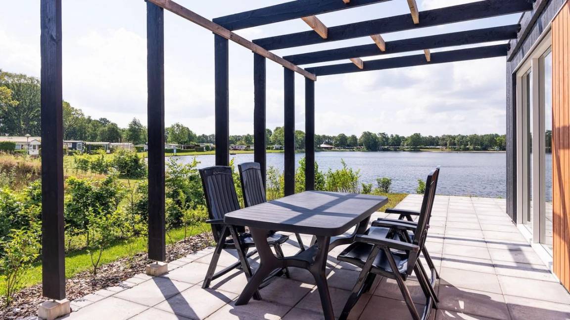 80 M² Ferienwohnung ∙ 3 Schlafzimmer ∙ 4 Gäste - Assen