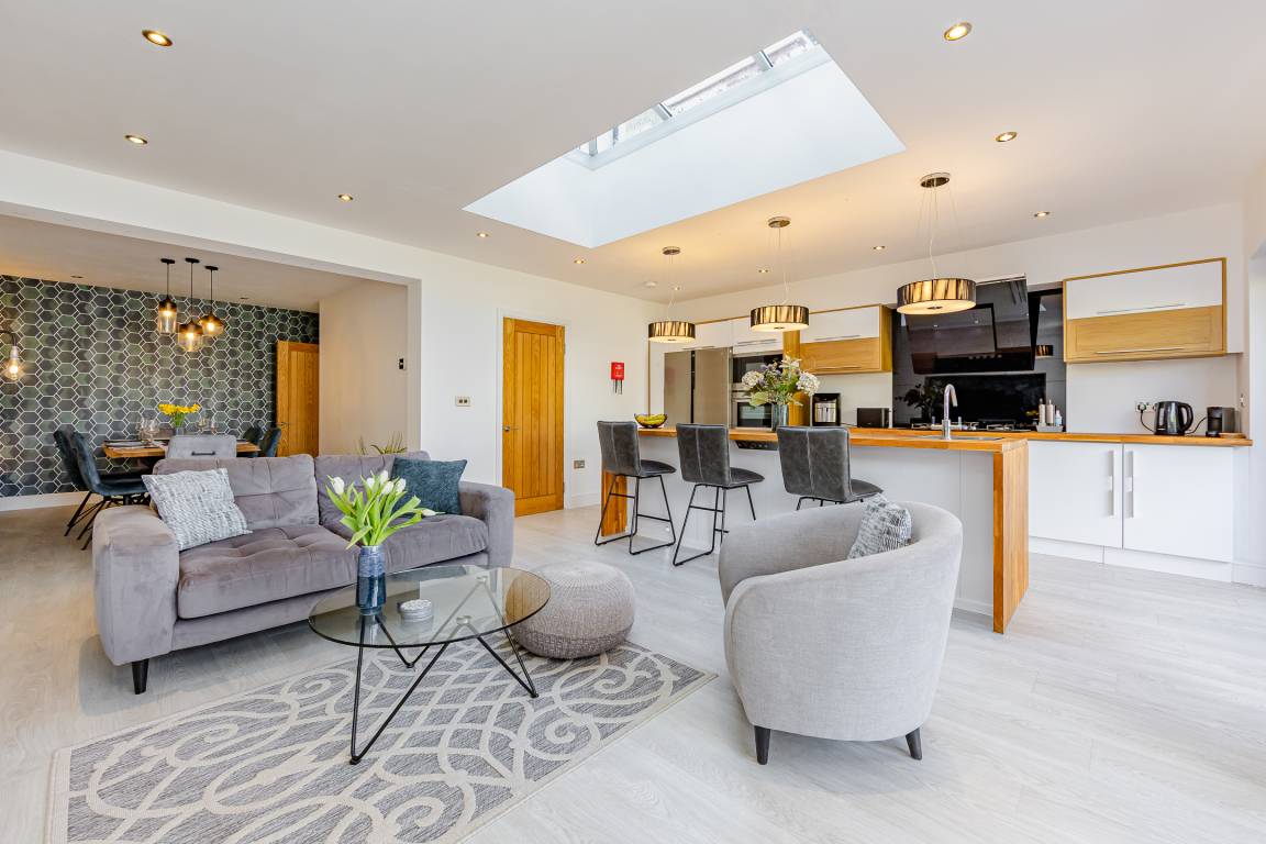 House ∙ 2 Bedrooms ∙ 4 Guests - Chelmsford