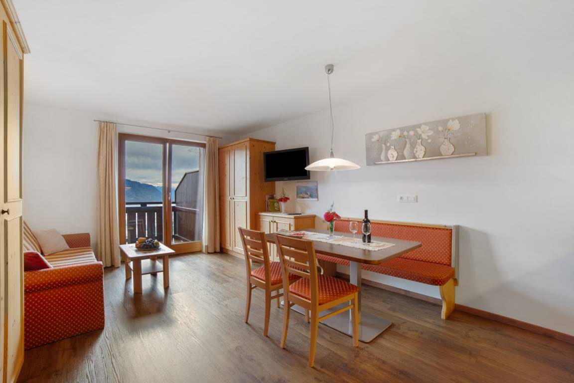 62 M² Appartamento Vacanza ∙ 2 Camere Da Letto ∙ 6 Ospiti - Tirolo