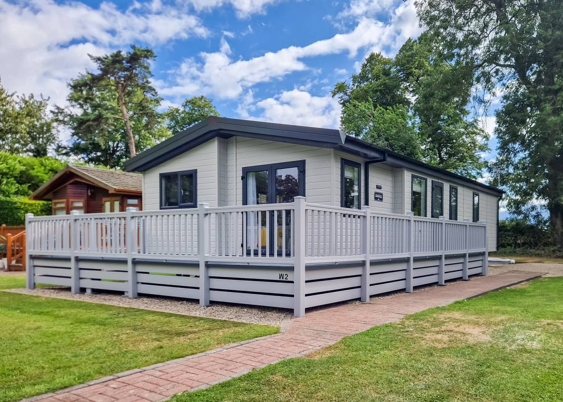 Chalet ∙ 2 Bedrooms ∙ 6 Guests - North Wales