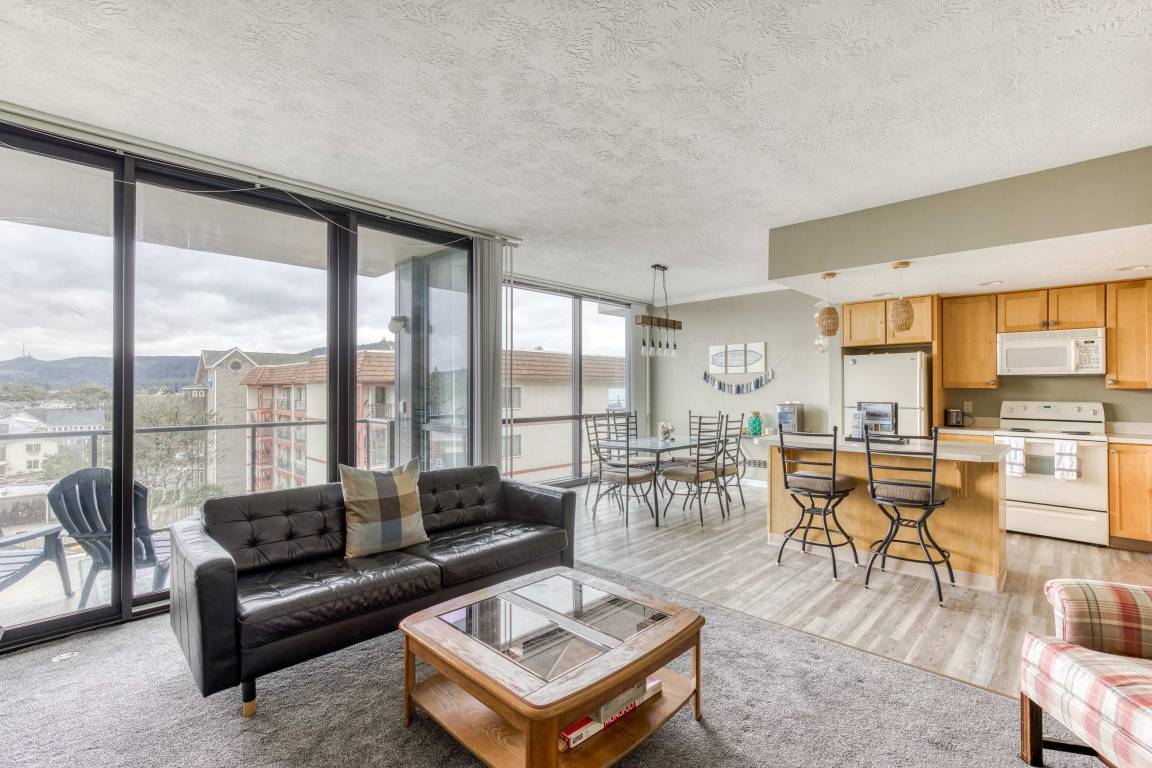 130 M² Apartment ∙ 2 Bedrooms ∙ 6 Guests - Cannon Beach, OR