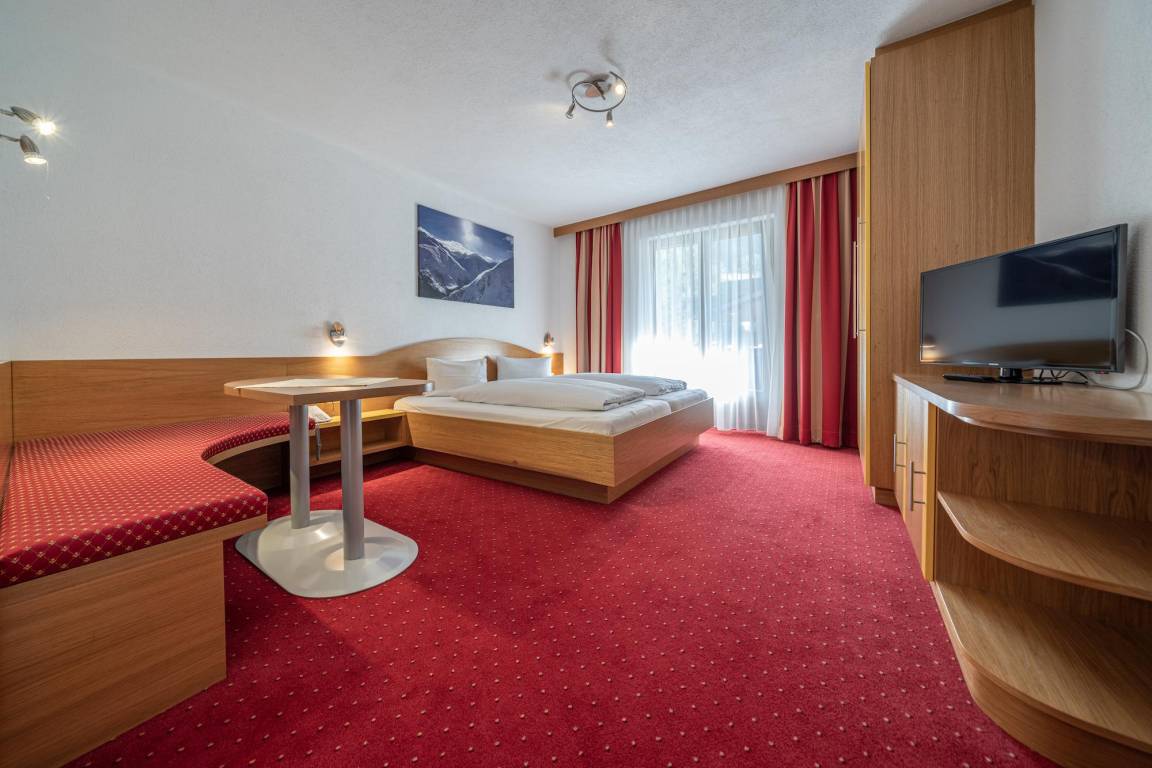 63 M² Hotel ∙ 2 Bedrooms ∙ 5 Guests - Vent