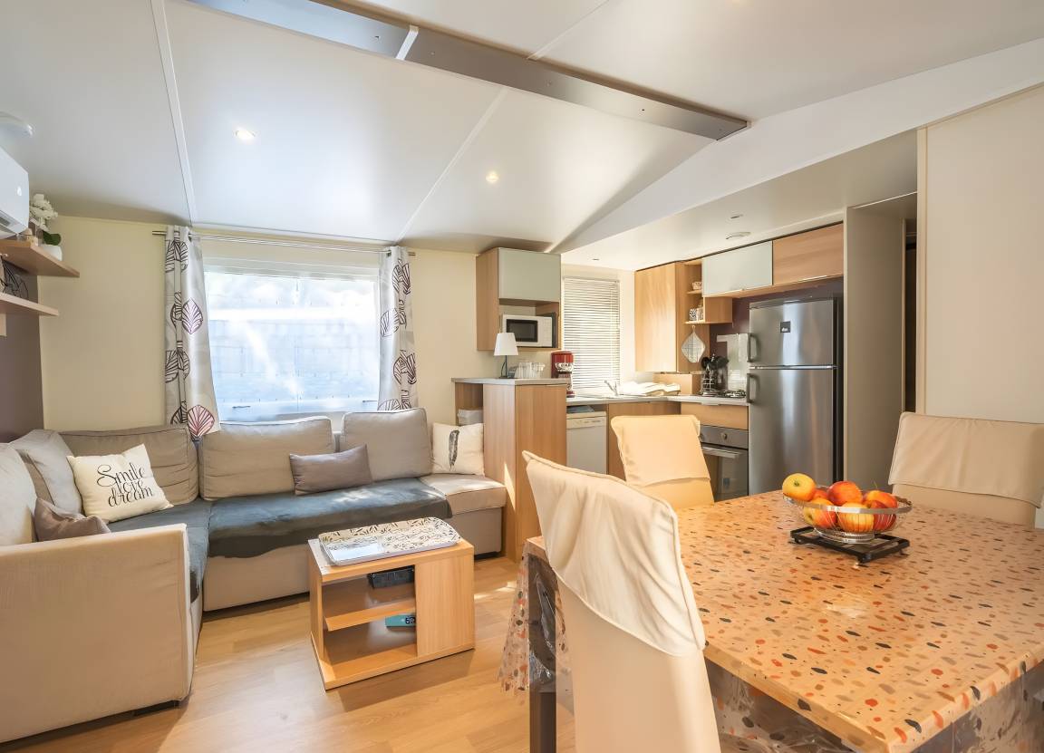 40 M² Caravan ∙ 3 Bedrooms ∙ 6 Guests - Oléron