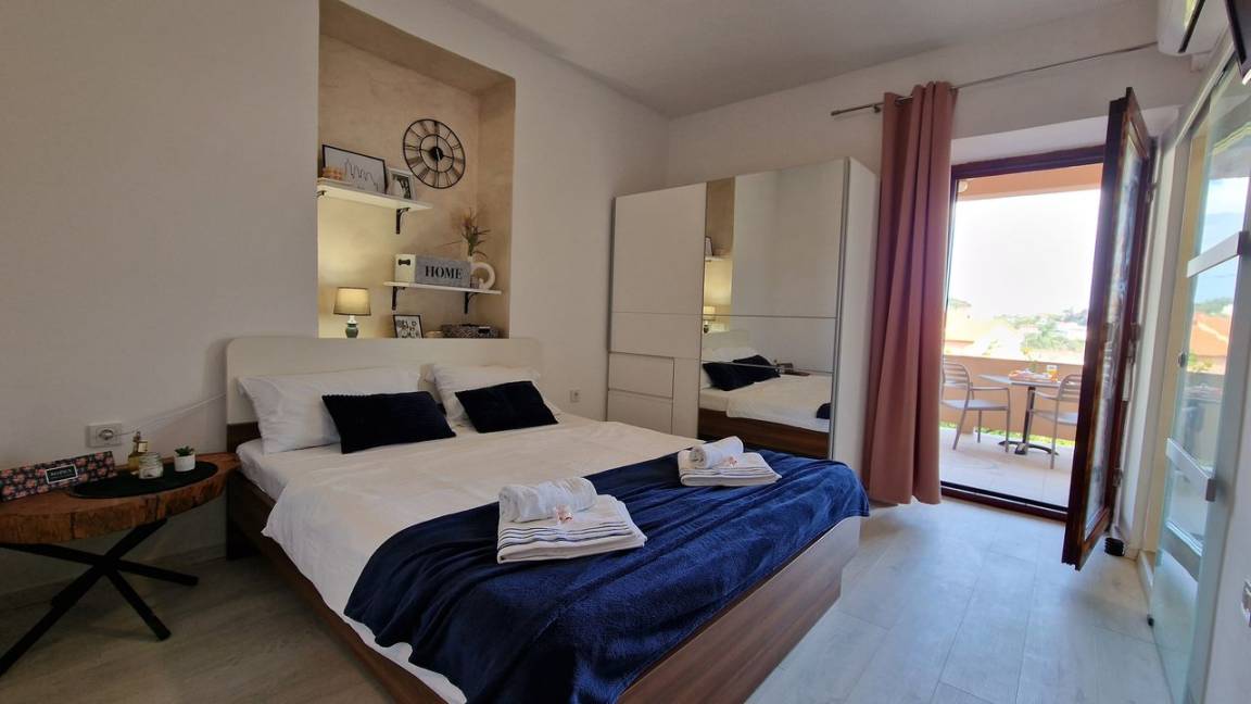 14 M² Hotel ∙ 1 Bedroom ∙ 2 Guests - Lopar