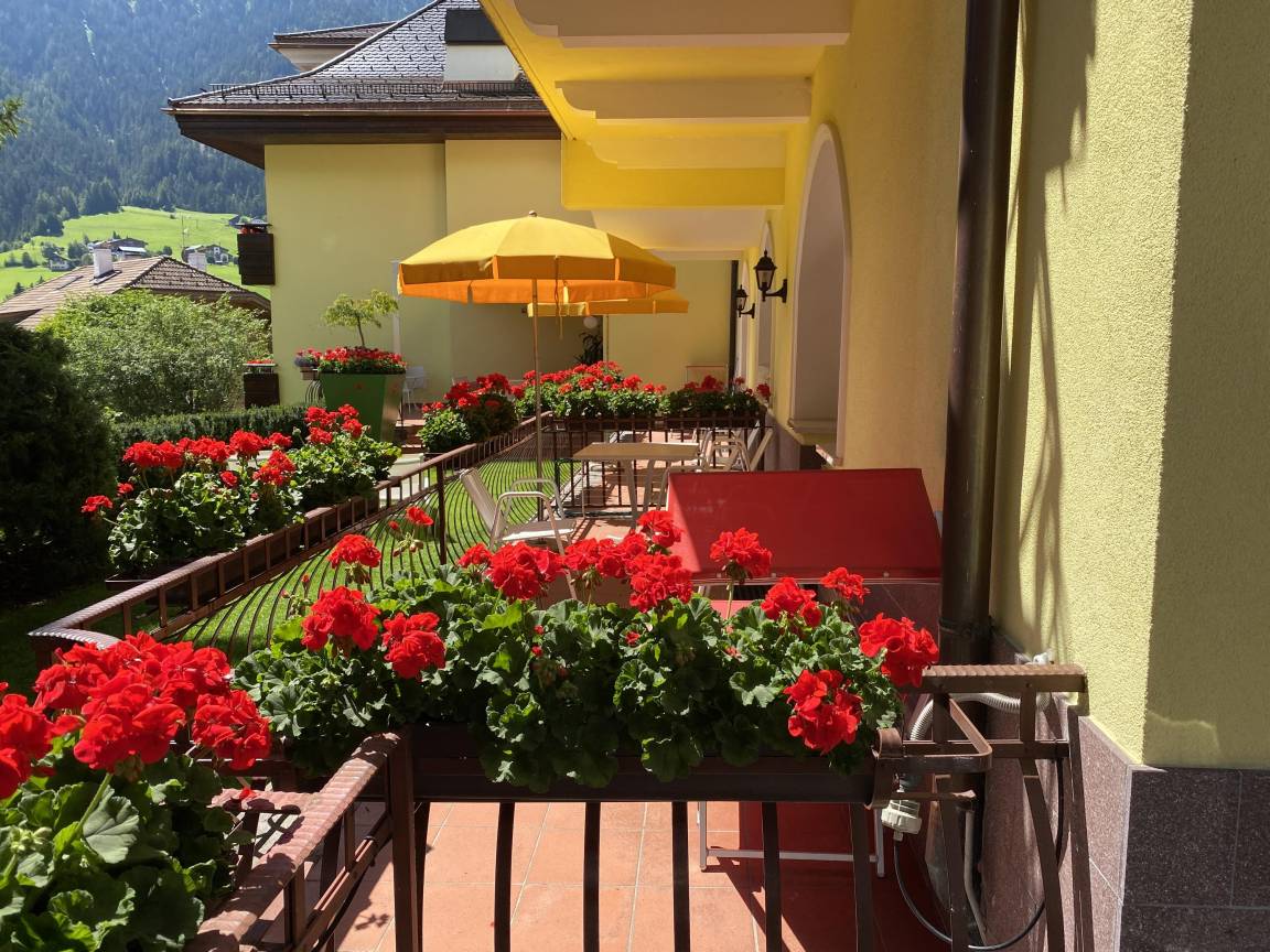 55 M² Apartment ∙ 2 Bedrooms ∙ 4 Guests - Val Gardena