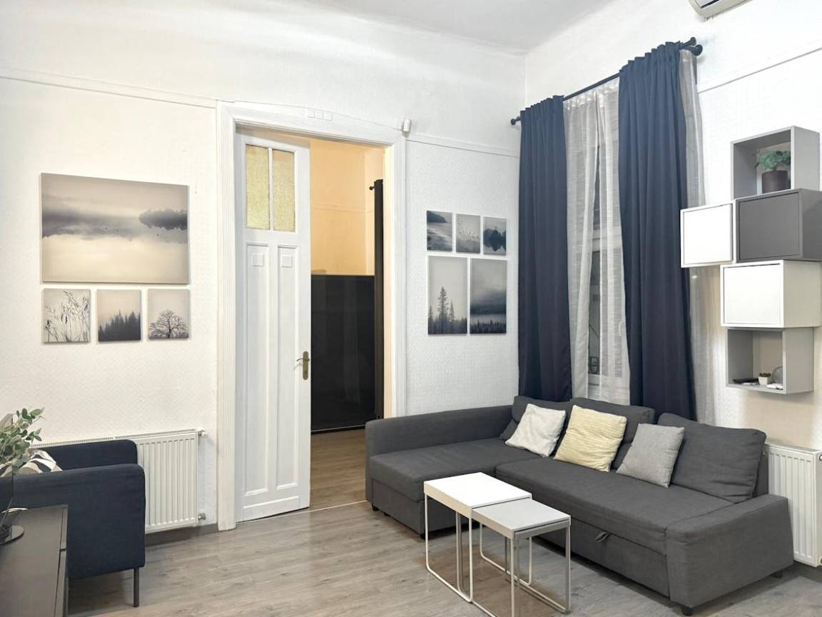 87 M² Apartamento ∙ 2 Habitaciones ∙ 6 Huéspedes - Budapest