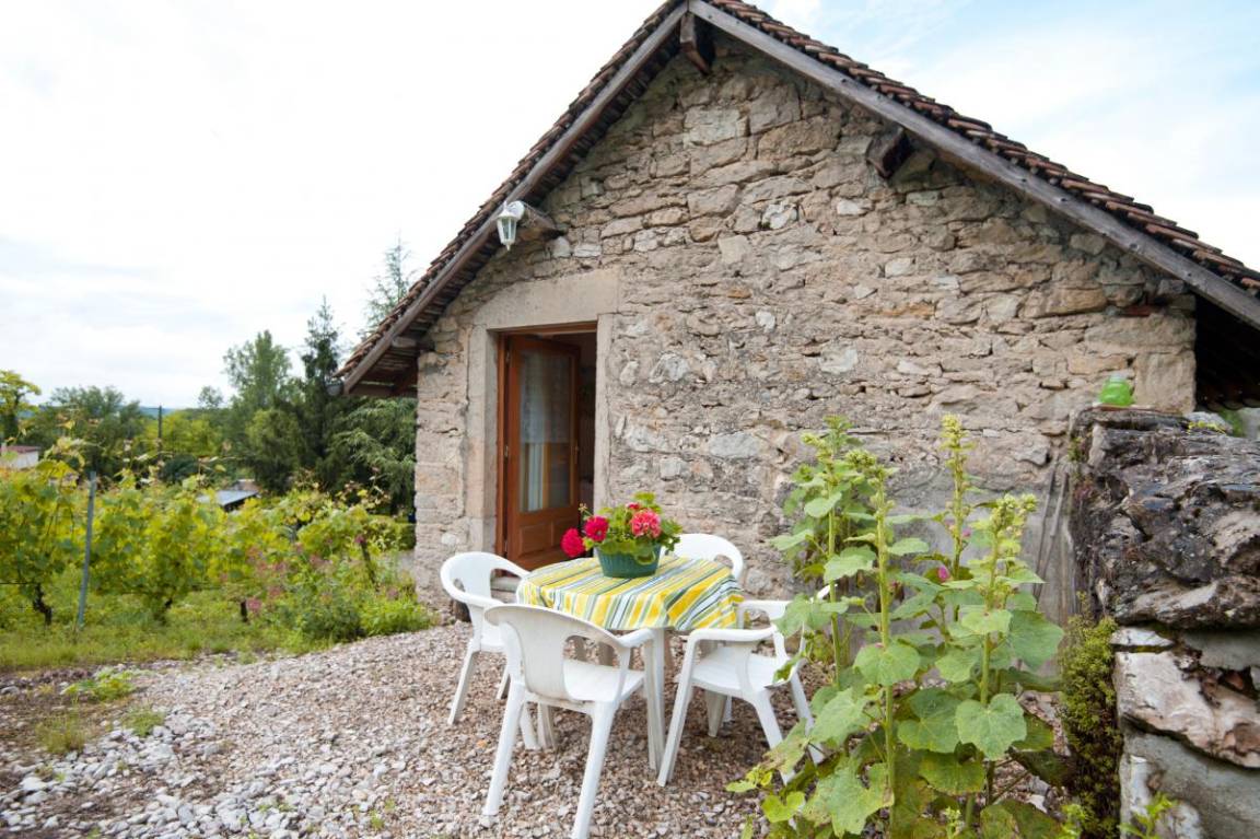 44 M² Gîte ∙ 1 Chambre ∙ 2 Personnes - Ain