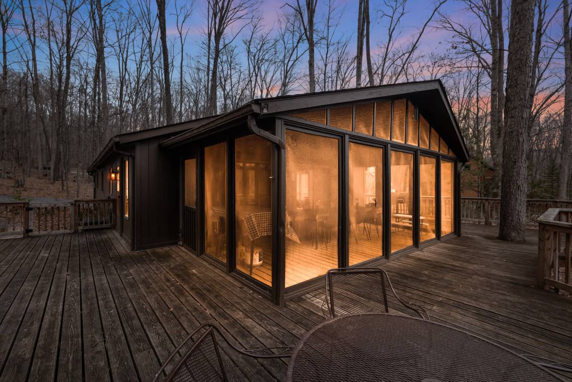 120 M² Chalet ∙ 3 Schlafzimmer ∙ 7 Gäste - Berkeley Springs, WV