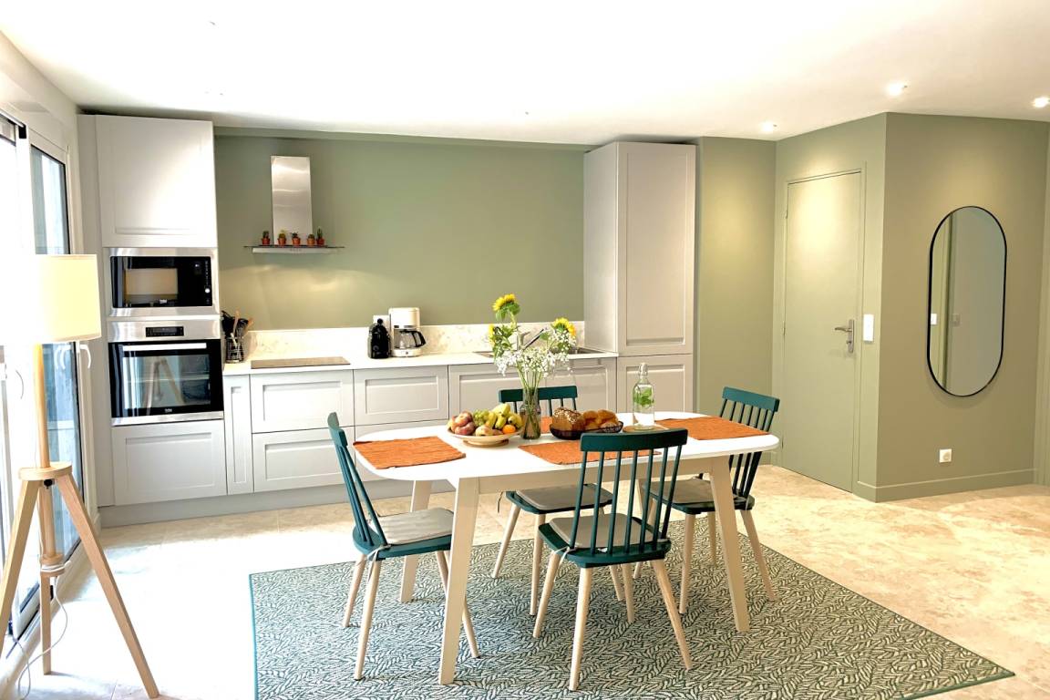 65 M² Apartamento ∙ 2 Habitaciones ∙ 6 Huéspedes - Juan-les-Pins