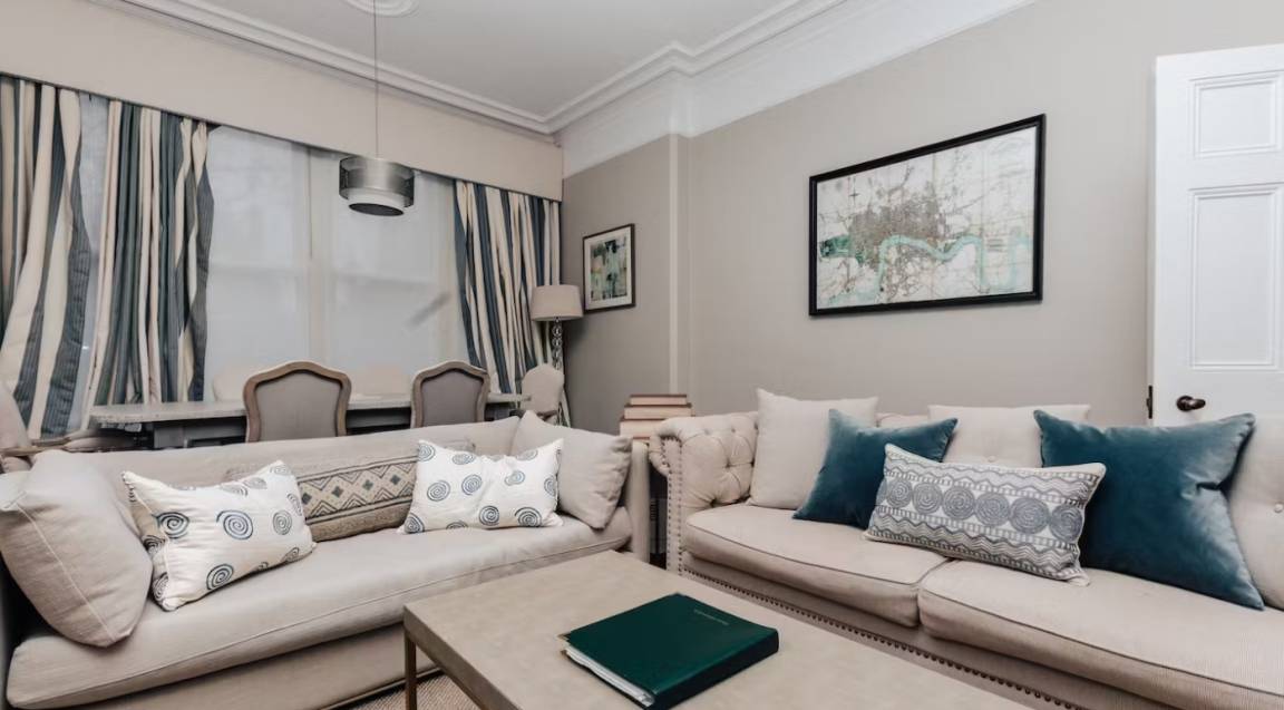 70 M² Apartamento ∙ 2 Habitaciones ∙ 4 Huéspedes - Oxford
