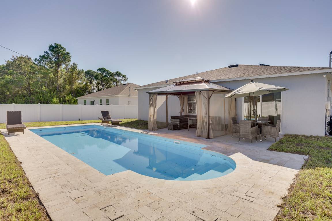 176 M² House ∙ 4 Bedrooms ∙ 12 Guests - Port St. Lucie, FL