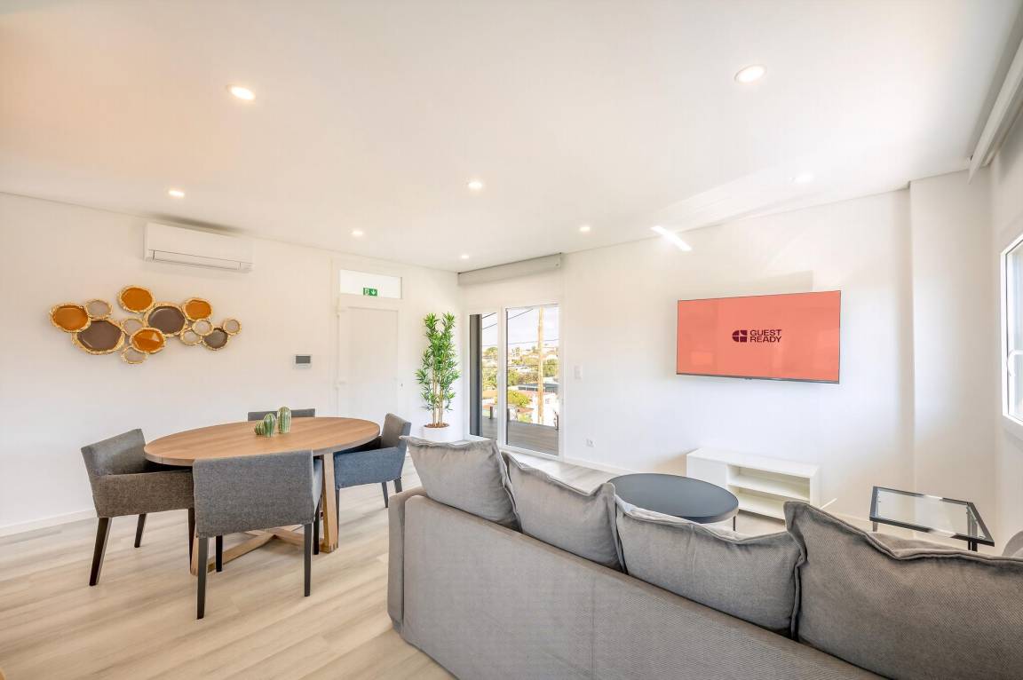 95 M² Apartment ∙ 2 Bedrooms ∙ 6 Guests - Almada