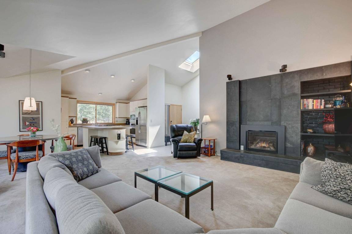 157 M² House ∙ 3 Bedrooms ∙ 6 Guests - Sunriver, OR