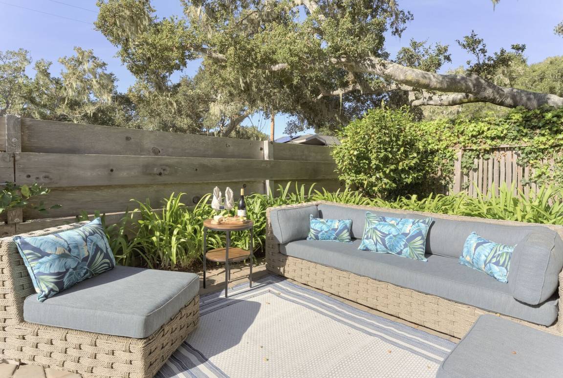 316 M² House ∙ 4 Bedrooms ∙ 8 Guests - Carmel-by-the-Sea, CA