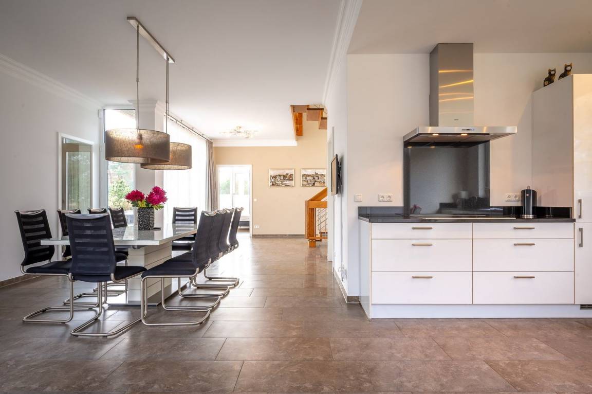 225 M² Maison De Vacances ∙ 6 Chambres ∙ 10 Personnes - Karlshagen