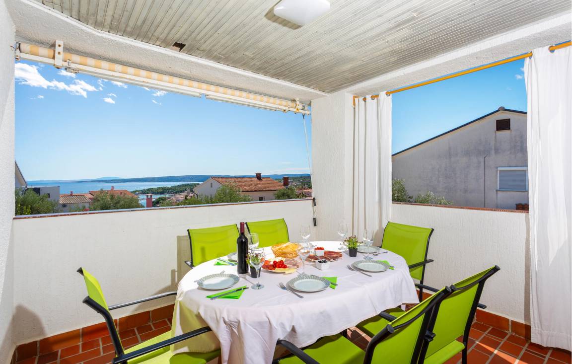 69 M² Apartment ∙ 3 Bedrooms ∙ 8 Guests - Krk