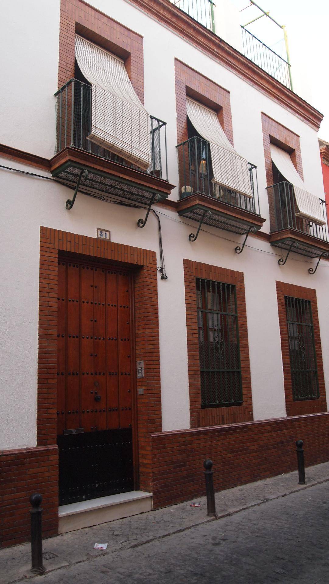65 M² Apartment ∙ 2 Bedrooms ∙ 4 Guests - Seville