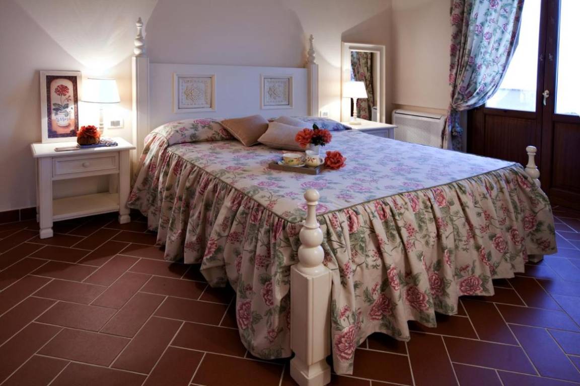 82 M² Apartment ∙ 4 Bedrooms ∙ 9 Guests - San Gimignano