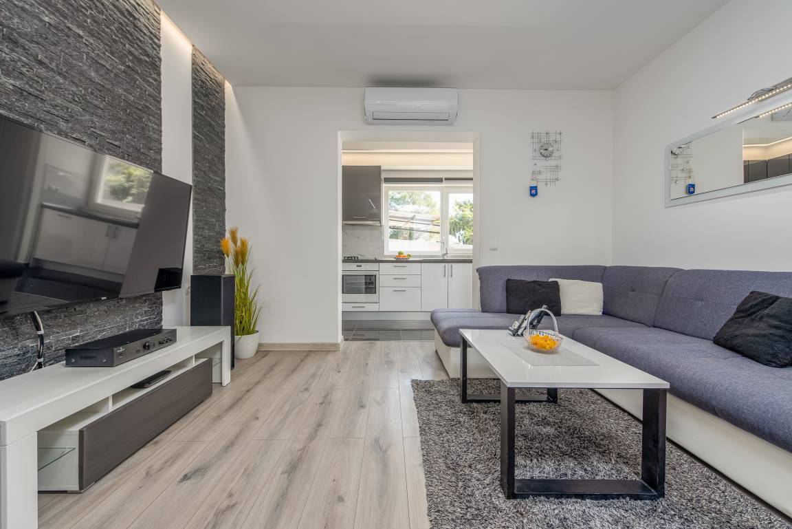 63 M² Ferienwohnung ∙ 2 Schlafzimmer ∙ 6 Gäste - Zadar