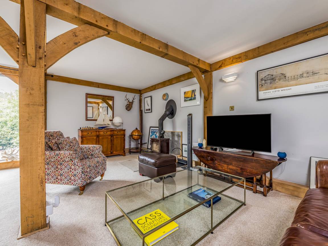 74 M² House ∙ 1 Bedroom ∙ 2 Guests - Bosham