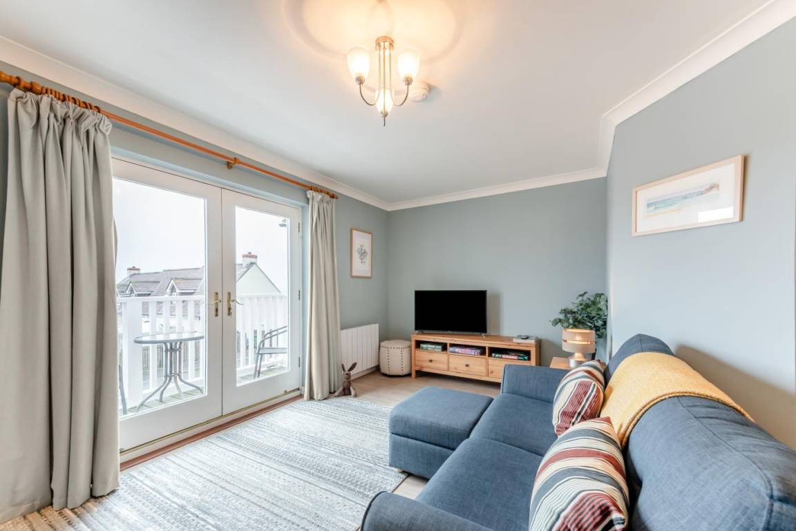 Cottage ∙ 3 Bedrooms ∙ 6 Guests - Little Haven