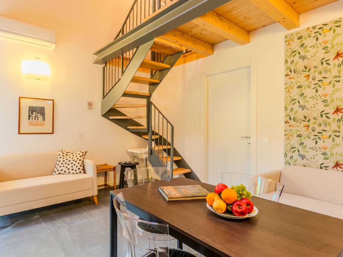 45 M² Ferienwohnung ∙ 1 Schlafzimmer ∙ 4 Gäste - Varenna