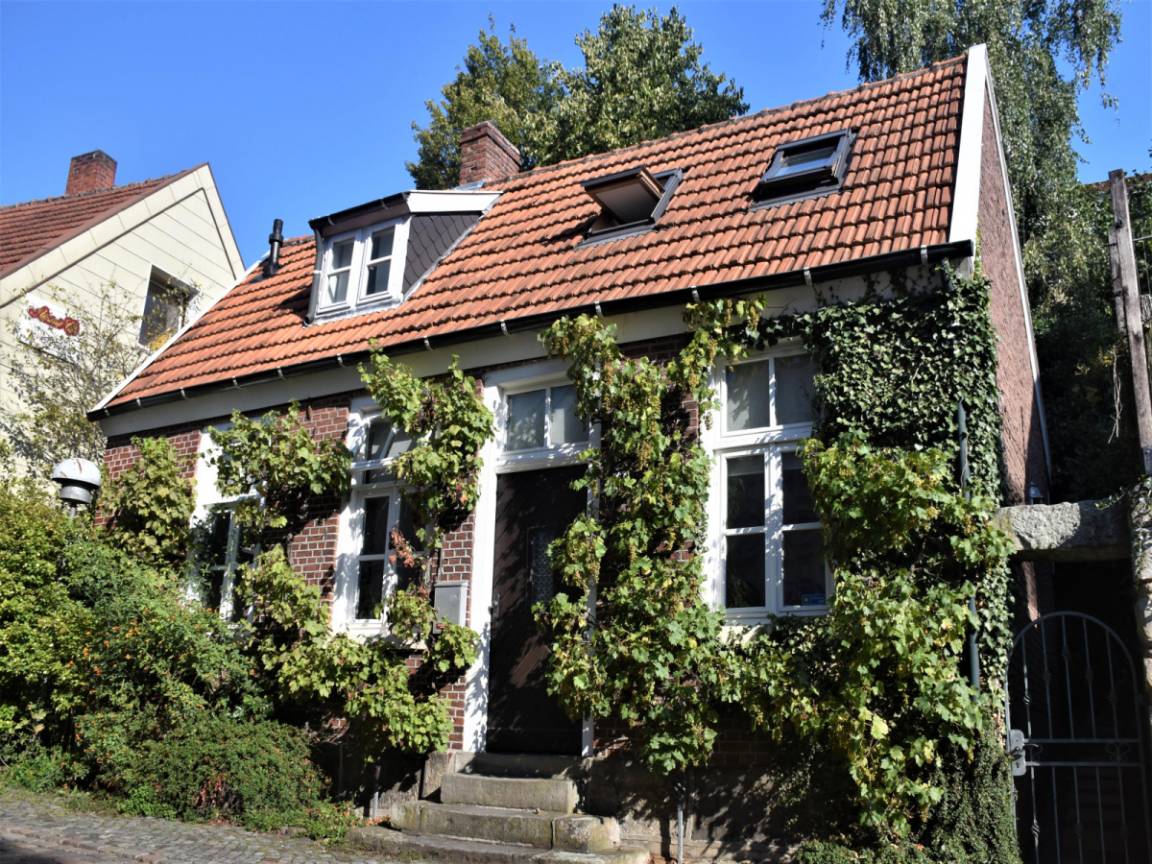 80 M² House ∙ 2 Bedrooms ∙ 4 Guests - Bad Bentheim