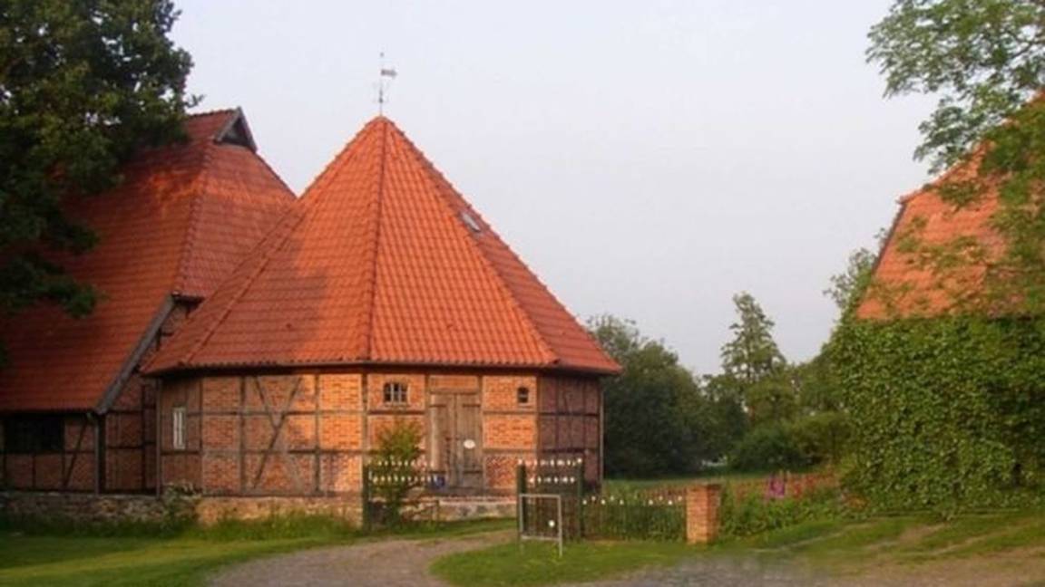 110 M² Ferienwohnung ∙ 2 Schlafzimmer ∙ 2 Gäste - Bleckede